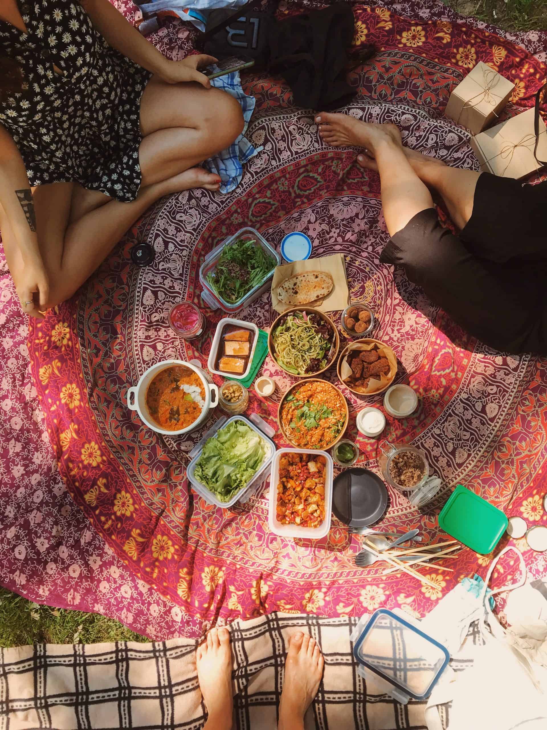 28 Zero Waste Party Tips (Simple & Affordable) - Almost Zero Waste