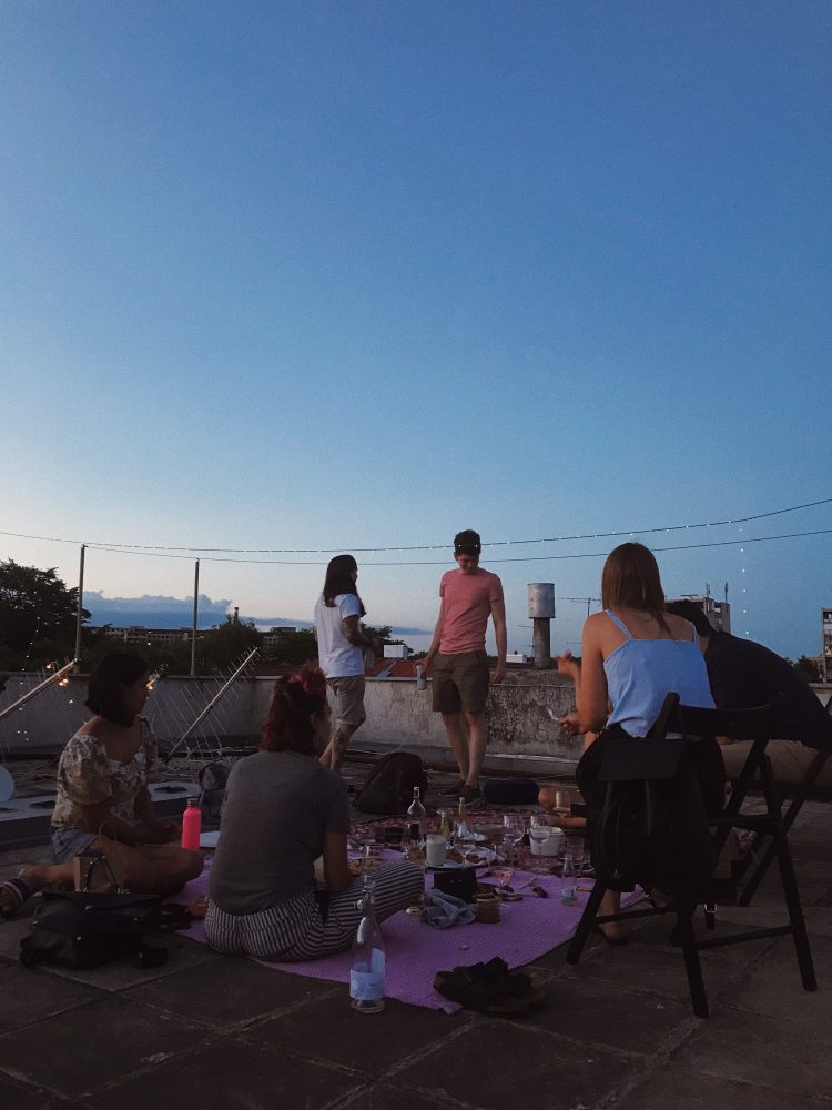 28 Zero Waste Party Tips (Simple & Affordable) - Almost Zero Waste